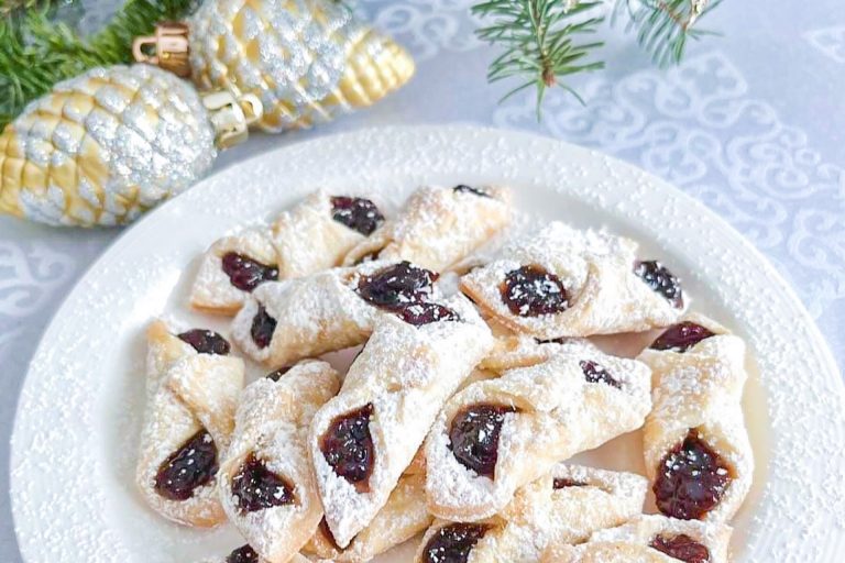 KOLACZKI POLISH COOKIES - The Tasty Chapter